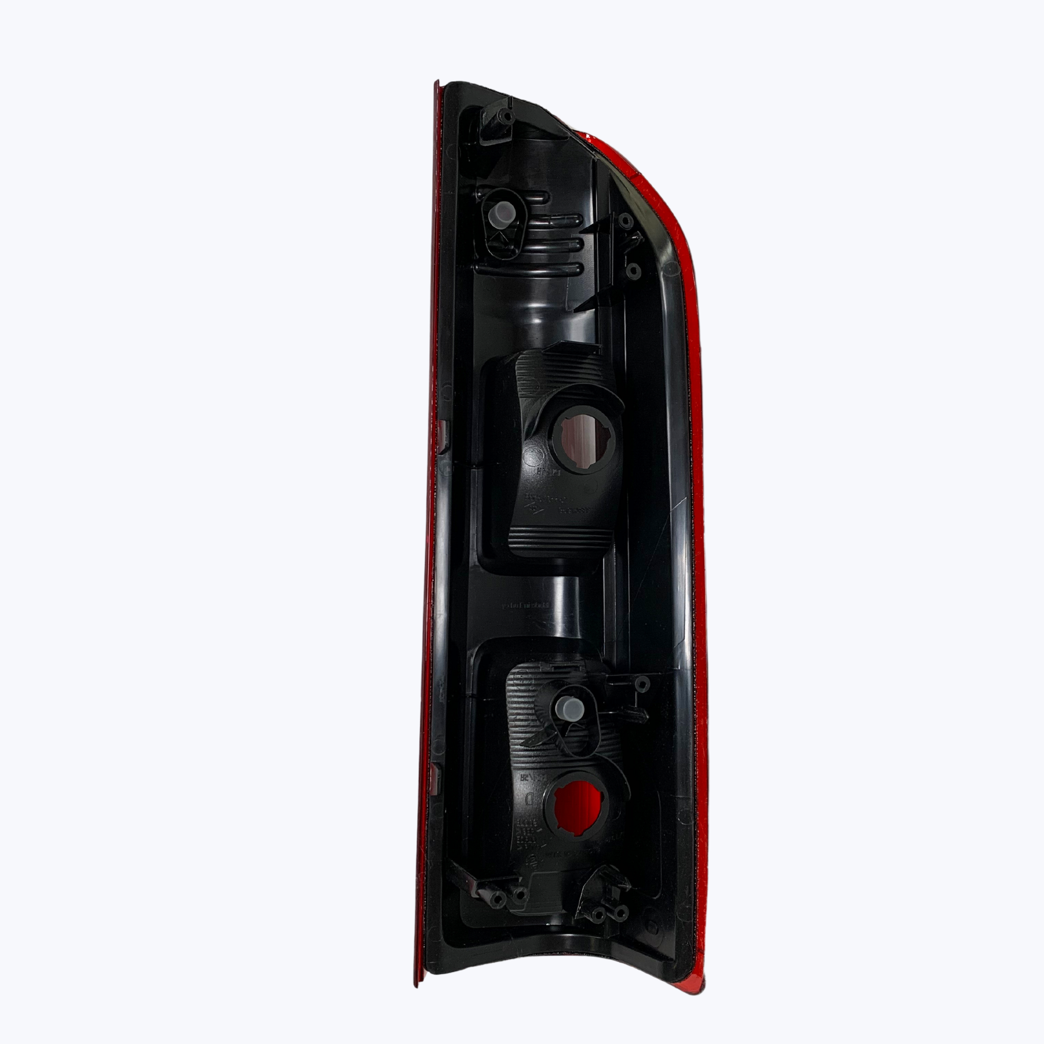 LEFT REAR TAIL LIGHT - RENALT TRAFIC